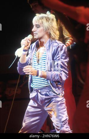 LOS ANGELES, CA - 1970s: Rod Stewart performing in Concert circa 1970's ...