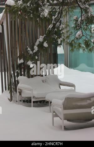 Modern contemporary architecture at IIT’s McCormick Student Center in ...