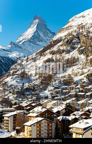 View of the mountain resort of Zermatt, located near of the Matterhorn ...