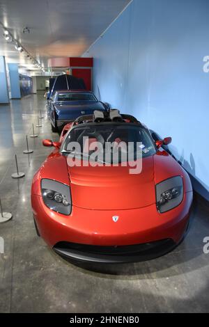 The Le May Auto Museum, known as America's Car Museum, in Tacoma ...