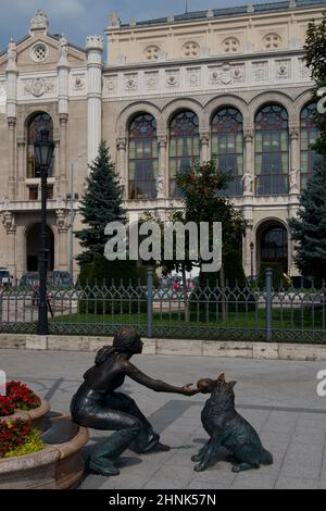 Statue in Front of the Vigado Concert Hall in Budapest Stock Photo - Alamy