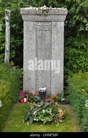 Grab des Komponisten Gustav Mahler auf dem Friedhof Grinzing in Wien ...