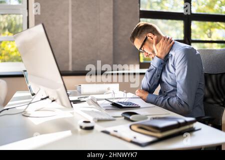 Ergonomic Computer Chair Bad Posture And Pain Stock Photo - Alamy