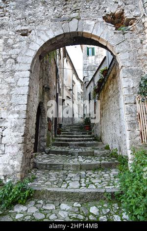 The Italian village of Itri Stock Photo - Alamy