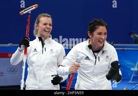 Great Britain's Vicky Wright (left) and Eve Muirhead in the Women's ...