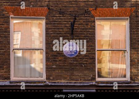 Kenneth Williams Blue Plaque at 57 Marchmont Street London - From 1935 ...
