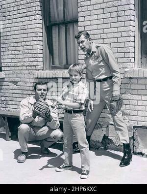 Andy Griffith Ken Berry Mayberry RFD 1968 Stock Photo - Alamy