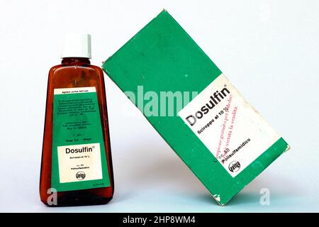 Vintage 1961 DOSULFIN Syrup GEIGY sulphamide medicine for the treatment ...