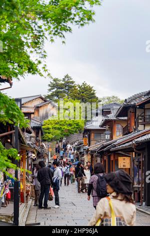Kyoto, MAY 1 2011 - Overcast view of the famous Ninenzaka and ...