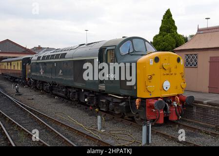 British rail class 40 40106 Atlantic conveyor diesel electric ...