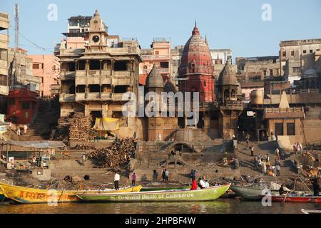 Funeral Pyres burn day and night at Manikarnika Cremation Ghat on the ...