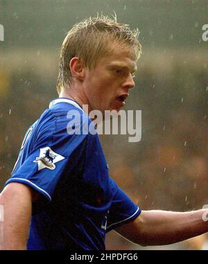 SAINTS V CHELSEA 22-11-03 DAMIEN DUFF PIC MIKE WALKER, 2003 Stock Photo ...