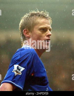 SAINTS V CHELSEA 22-11-03 WAYNE BRIDGE PIC MIKE WALKER, 2003 Stock ...
