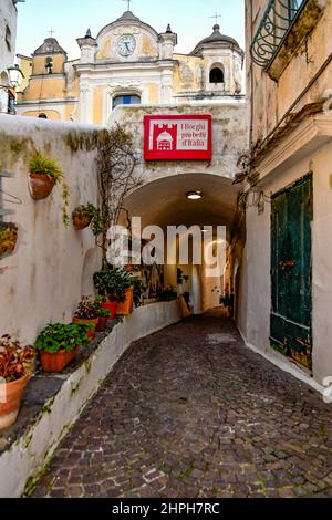 A narrow street in Albori, a village on the Amalfi coast in Italy Stock ...