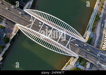 Jiangmen city skyline donghua bridge Stock Photo - Alamy