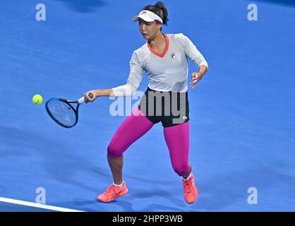 Ann Li, of the United States, returns a shot to Belinda Bencic, of ...