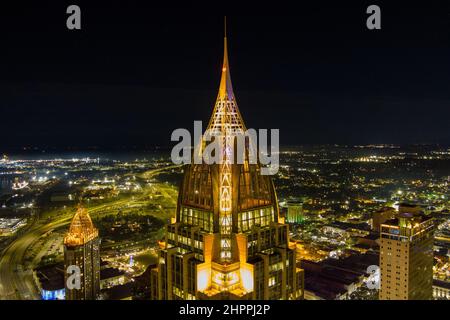 RSA Battle House Tower in downtown Mobile, Alabama Stock Photo - Alamy
