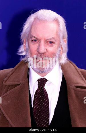 DONALD SUTHERLAND DEAUVILLE FILM FESTIVAL 2000 DEAUVILLE FRANCE 02 ...