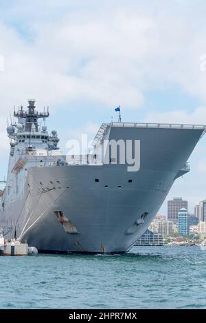 Royal Australian Navy landing helicopter dock ship HMAS Canberra (L02 ...