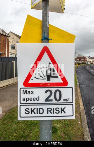 roadworks temporary speed limit sign Stock Photo - Alamy
