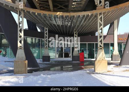 The train tube at the Chicago Illinois Tech campus CTA stop Stock Photo ...