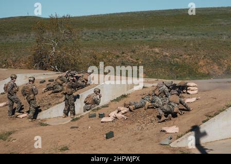 Marines with the Advanced Machine Gunner Course, Advanced Infantry ...