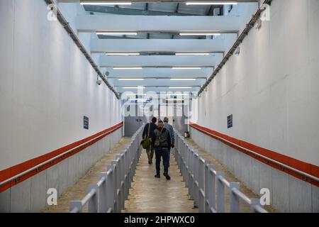 Checkpoint 300, border crossing between Bethlehem, West Bank and ...