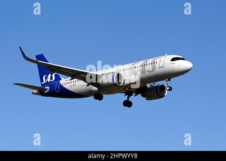 SAS Scandinavian Airlines Airbus A320neo Flugzeug Flughafen Palma de Mallorca in Spanien Palma ...