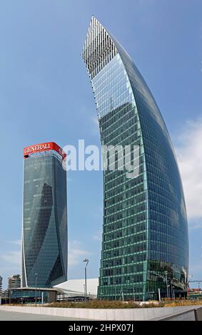 Torre PwC or PricewaterhouseCoopers by Daniel Libeskind, Torre Allianz ...
