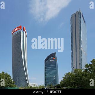 Torre PwC or PricewaterhouseCoopers by Daniel Libeskind, Torre Allianz ...