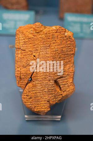 Sumerian clay tablet from Nippur Stock Photo - Alamy