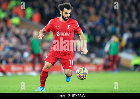 Mohamed Salah #11 of Liverpool runs forward with the ball Stock Photo ...