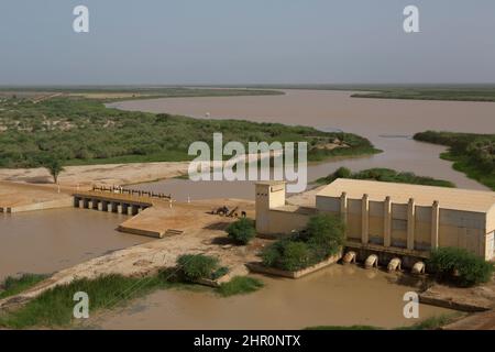 Irrigation infrastructure in the Senegal River Delta Stock Photo - Alamy