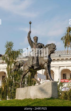 Cossack statue in the Podil district of Kiev, Ukraine Stock Photo - Alamy