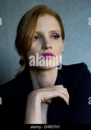 TAKE SHELTER (2011) JESSICA CHASTAIN TOVA STEWART JEFF NICHOLS (DIR ...