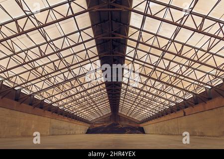 Interiors of a warehouse for storing grains in bulk Stock Photo - Alamy