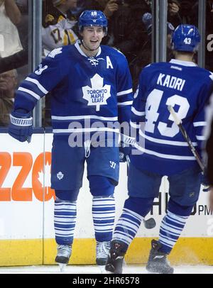 Toronto Maple Leafs left winger Jason Blake, right, celebrates his goal ...
