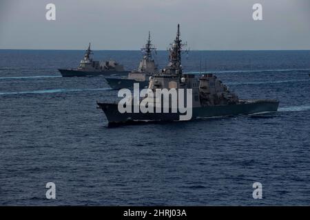 A view of the Royal Australian guided missile destroyer HMAS PERTH (DDG ...