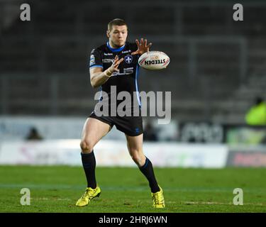 St Helens, UK. 25th Feb, 2022. Corey Hall #30 of Wakefield Trinity ...