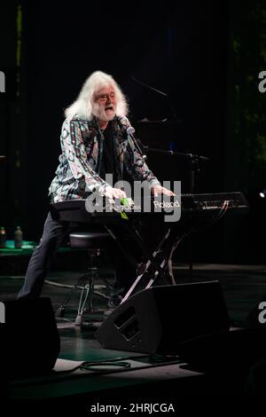 Brian Cadd Australian singer songwriter perfoming in Cairns, Queensland ...