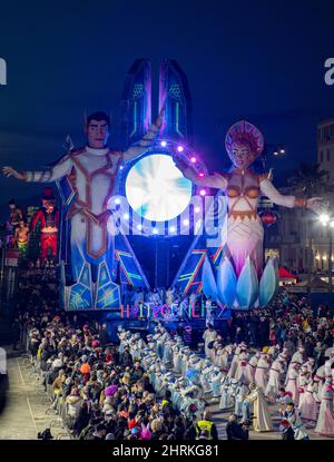 Viareggio, Viareggio Carnival, First Masked Parade Stock Photo - Alamy
