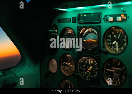 Closeup shot of Bonanza A36 Instrument Panel Stock Photo - Alamy