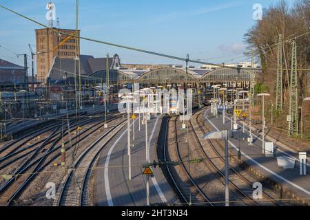 Aachen- Aachen Hauptbahnhof ist der größte der drei in Betrieb ...