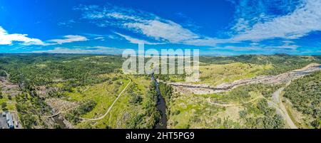 Panorama view of Pindari Dam in Pindaroi, Australia Stock Photo - Alamy