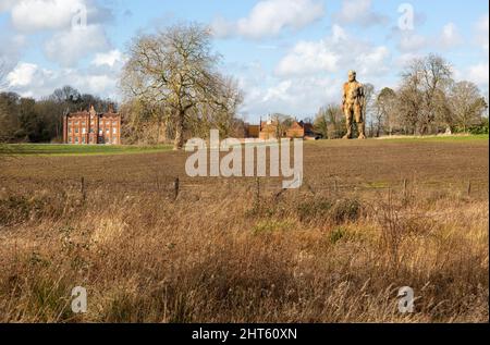 'Yoxman' huge bronze sculpture by Laurence Edwards, Yoxford, Suffolk ...