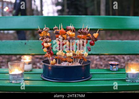 Chicken on a wooden bench Stock Photo - Alamy
