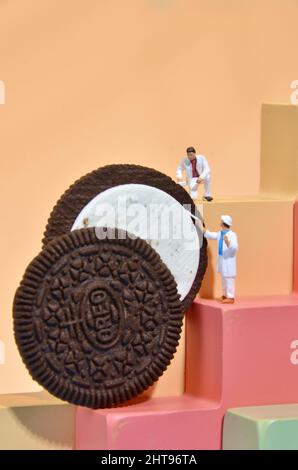 Macro photography of small figurines and objects Stock Photo - Alamy