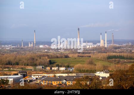 View of Stanlow oil refinery owned by Essar in Ellesmere Port Cheshire ...
