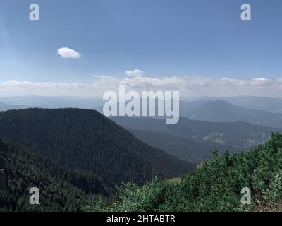 Stunning landscape of famous Ceahlau Massif mountains in Romania Stock ...