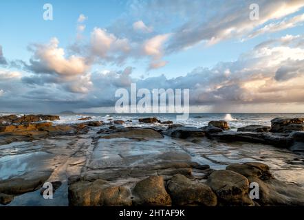 Dawn and sunrise shoot at Alexandra Headland Beach on the Sunshine ...